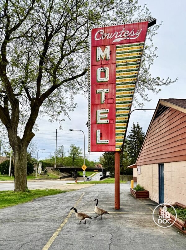 Route 66 Courtesy Motel - Doorways of Chicago